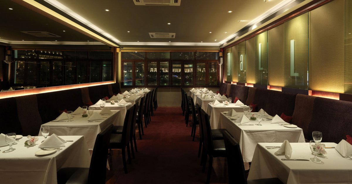 Dallas Restaurant & Bar | Review | SG Magazine Online