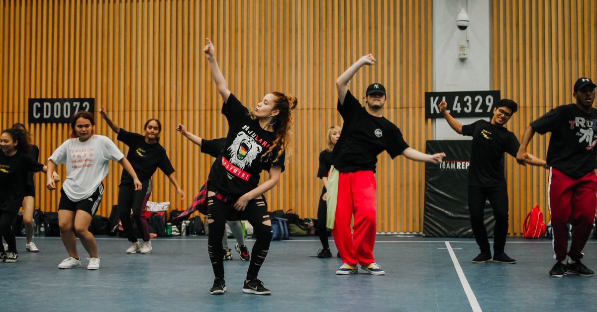 5 dance studios for salsa, street jazz and pole dance classes in ...