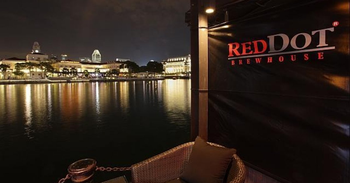 Top 10 Waterfront Bars | SG Magazine Online