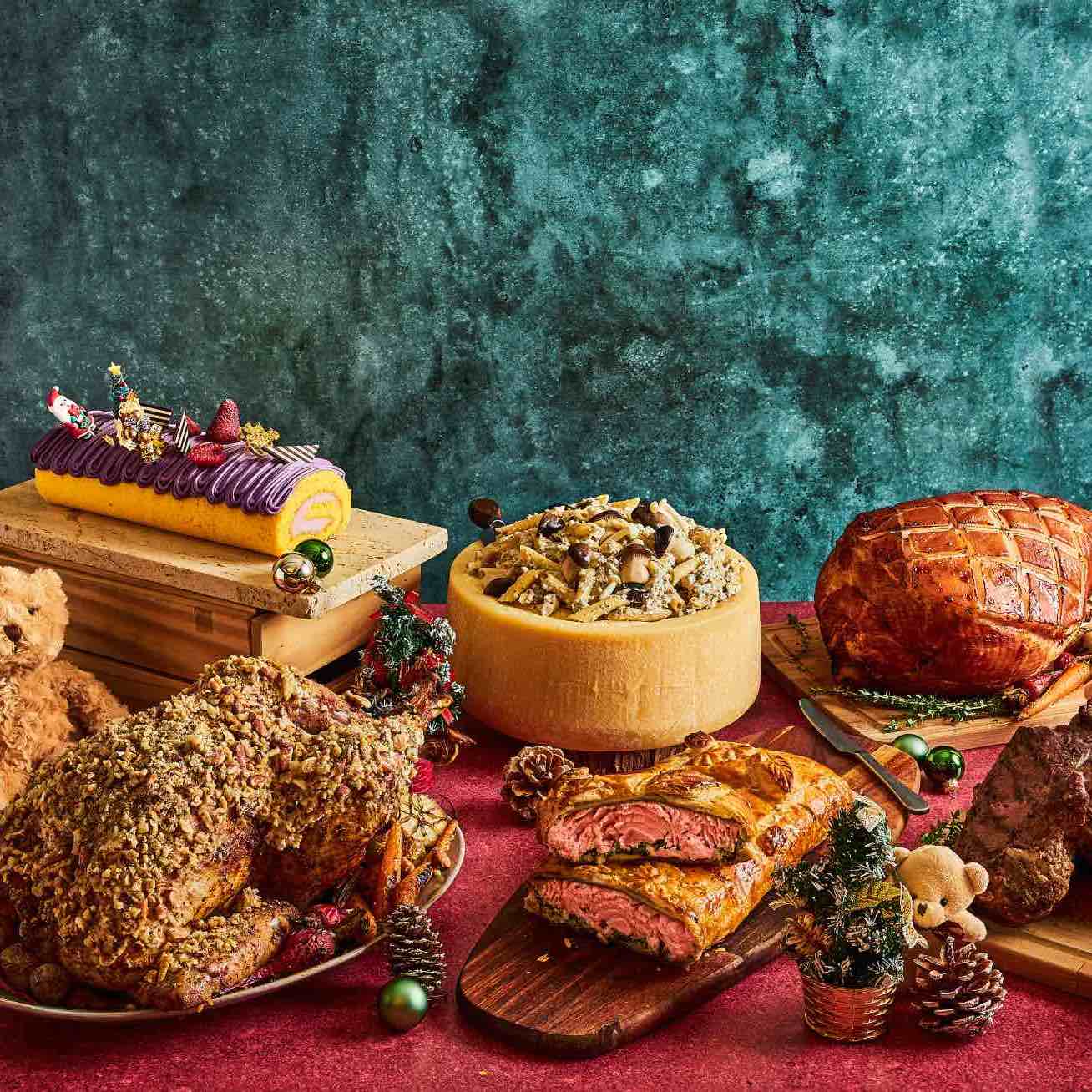 It’s a feast! Celebrate Christmas with delicious festive buffet and ...