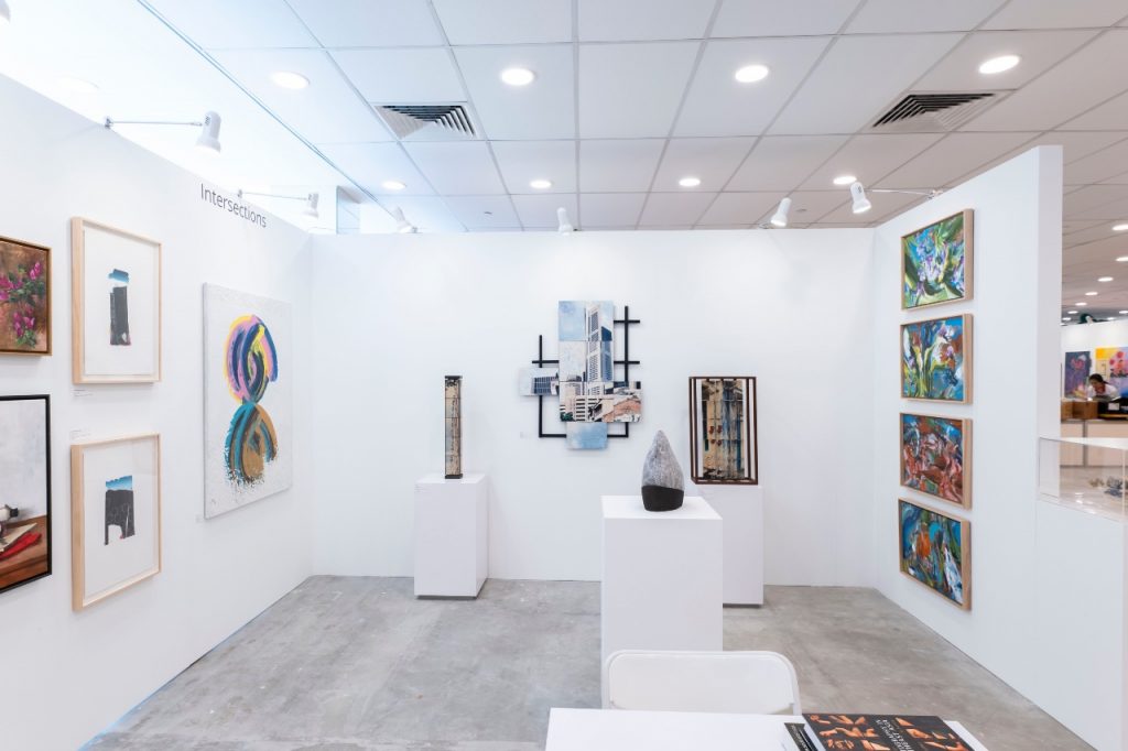 Affordable Art Fair 2024: 83 galleries, immersive installations, hands ...